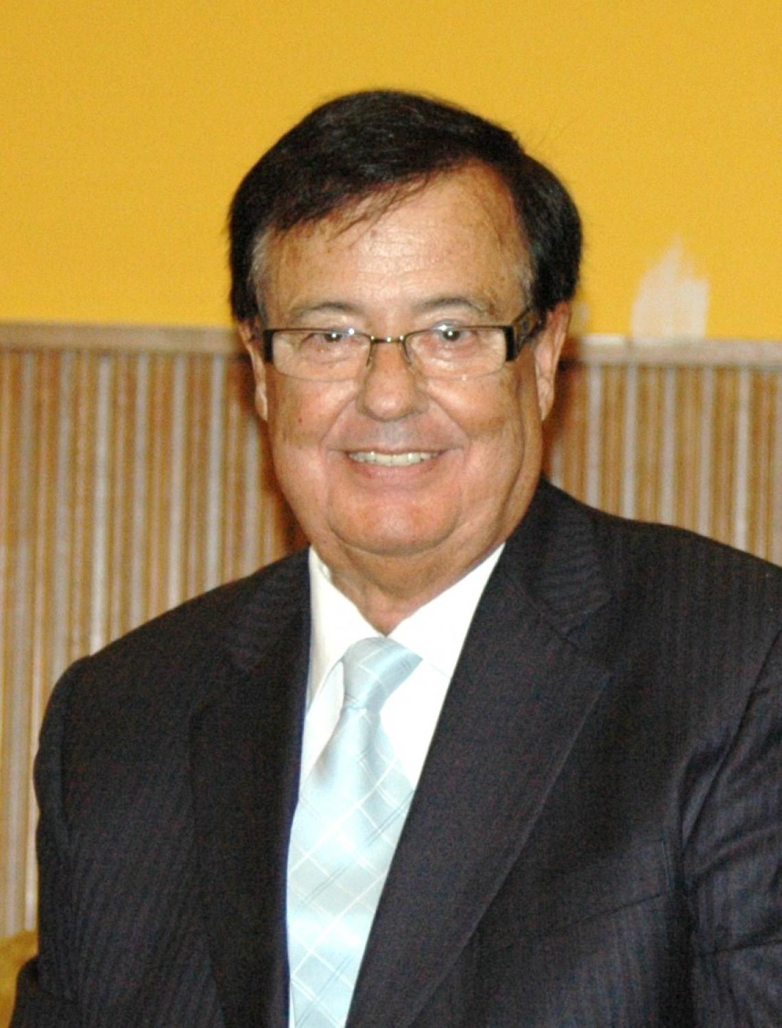 Homenaje "In Memoriam" al desaparecido profesor Fernando Lizcano de la ...