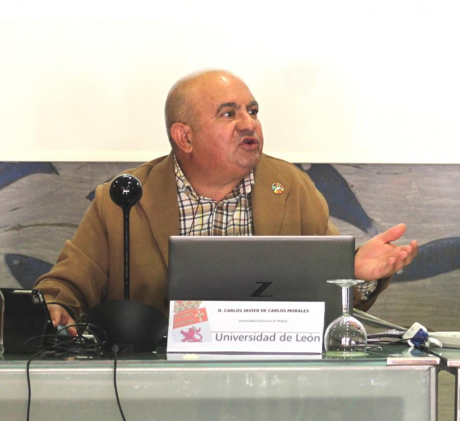 Carlos Javier de Carlos afirma en la ULE que "con la admisión y el acceso a la universidad no se ...